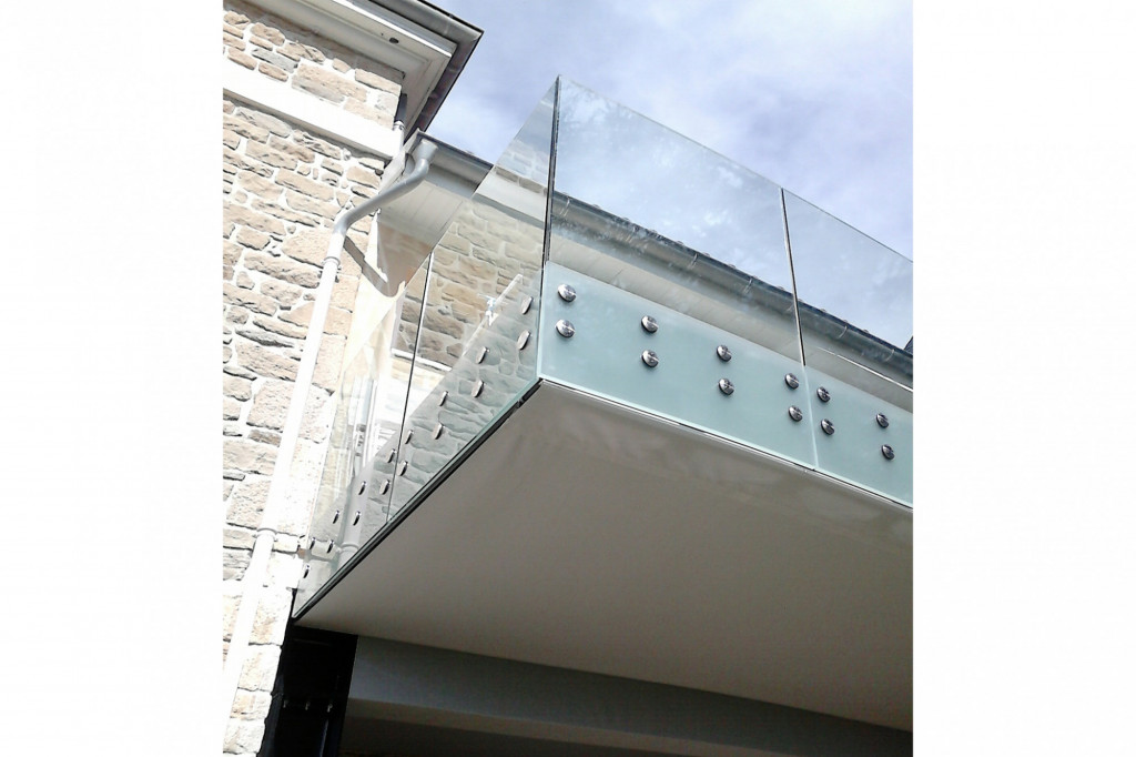 Création d’un balcon, par BEA RAPHAEL PISTILLI – ArchiMaison